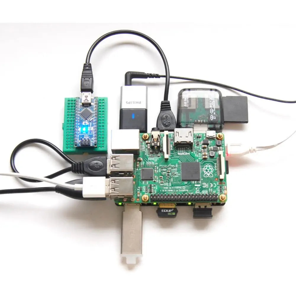 7-Port USB Hub for Raspberry Pi - RobotShop