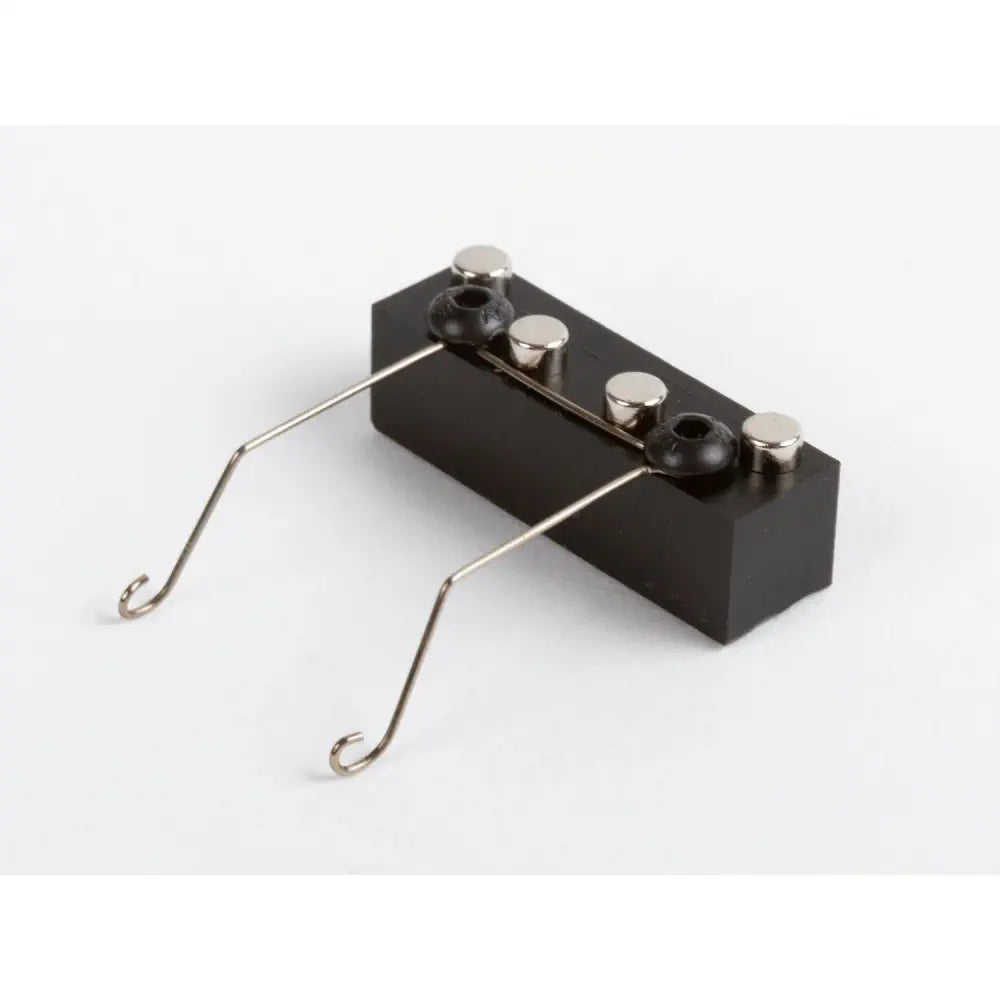 NextDraw Magnetic Hold-Down Clip & Magnet Set for Easel Boards - RobotShop